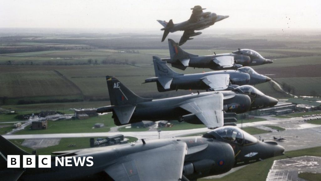 In pictures: 100 years of RAF Wittering - BBC News