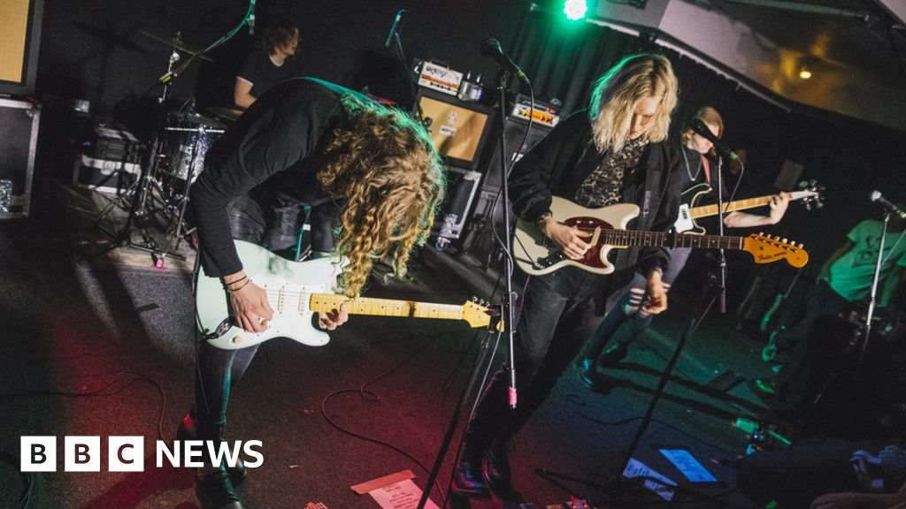 Sundara Karma: We're not ready to play arena tours - BBC News