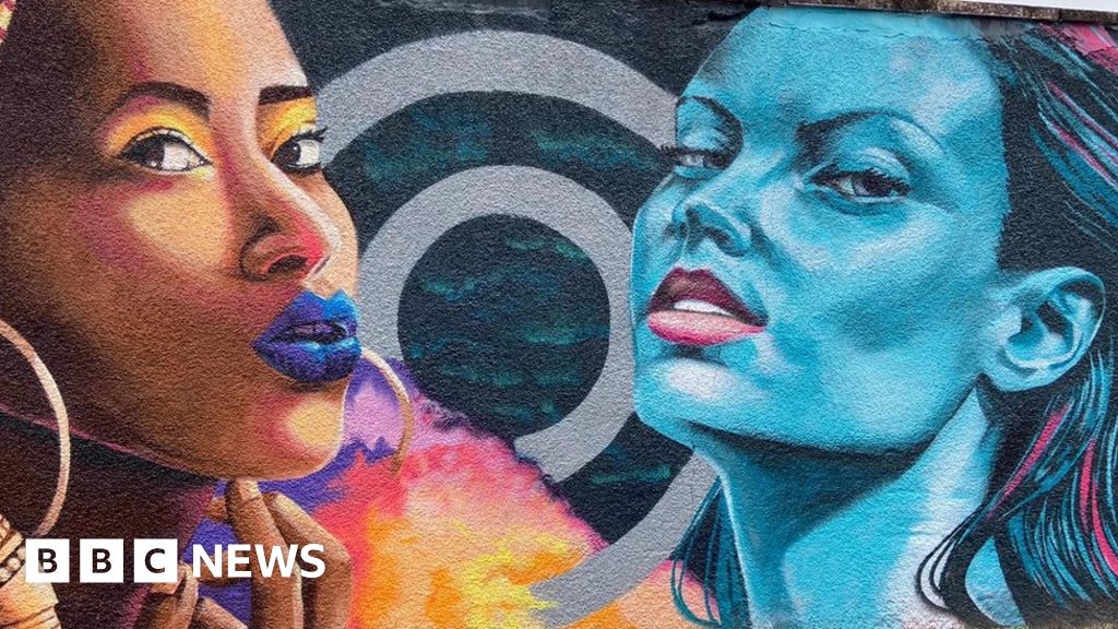 Upfest festival's 75 Walls street art project completed - BBC News