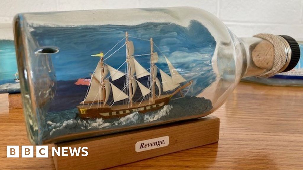 Orkney exhibition celebrates the art of building ships in bottles