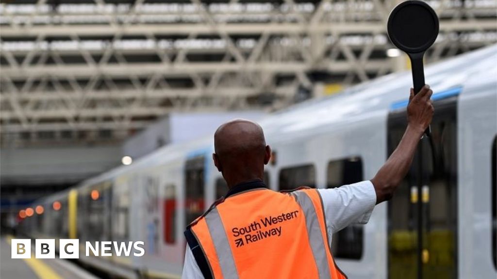 Rail strikes: Agency staff could cover striking staff under new law ...