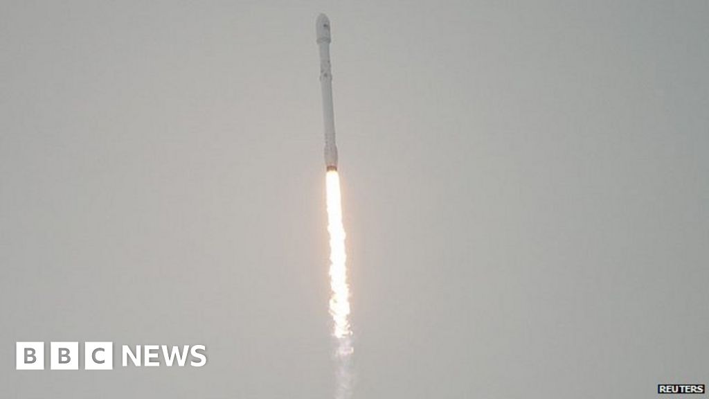 Jason-3 satellite launches with mission to measure oceans - BBC News