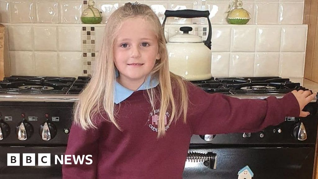 Maggie's call: Fire crews scheme continues despite legal threats - BBC News