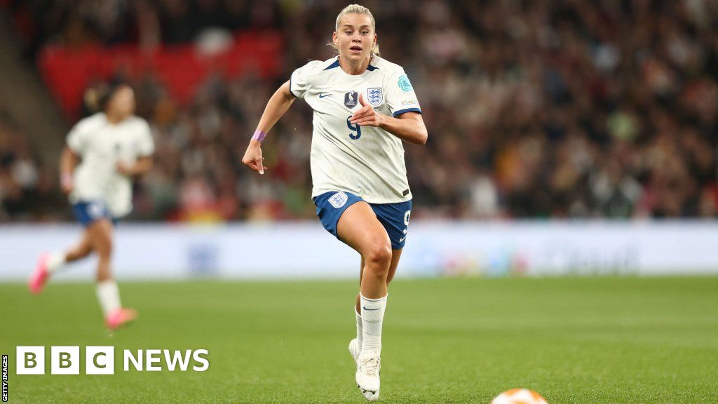 Lioness Alessia Russo nominated for prestigious hometown award - BBC News