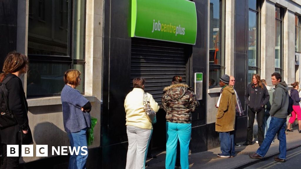 Universal credit: Disabled people to get backdated benefit payments ...