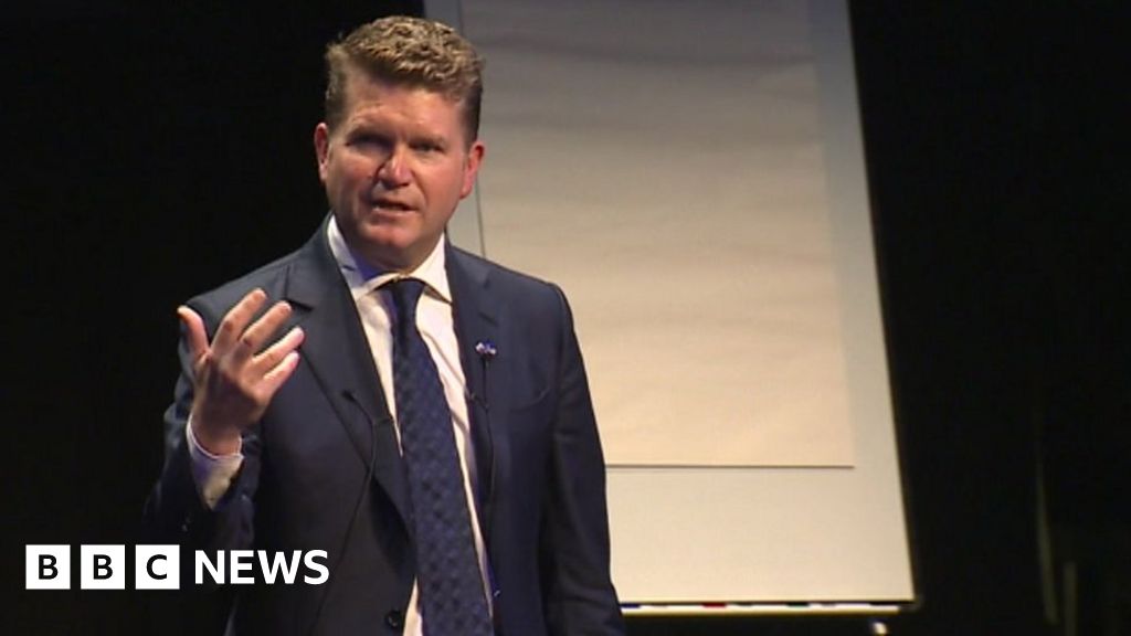 'Unease' fears flagged by US Ambassador Matthew Barzun - BBC News