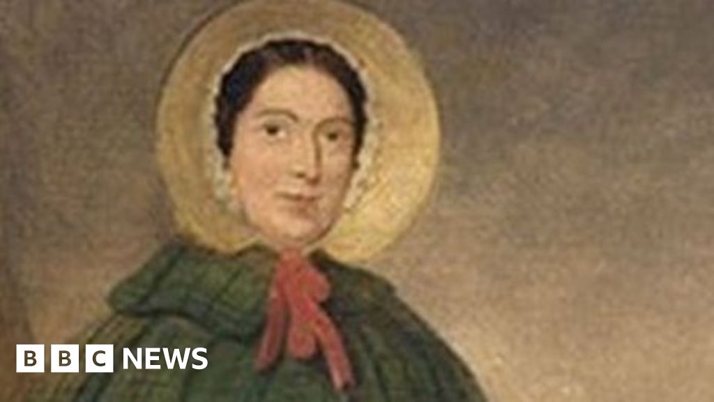 Mary Anning: Lyme Regis fossil hunter's rare biography published - BBC News
