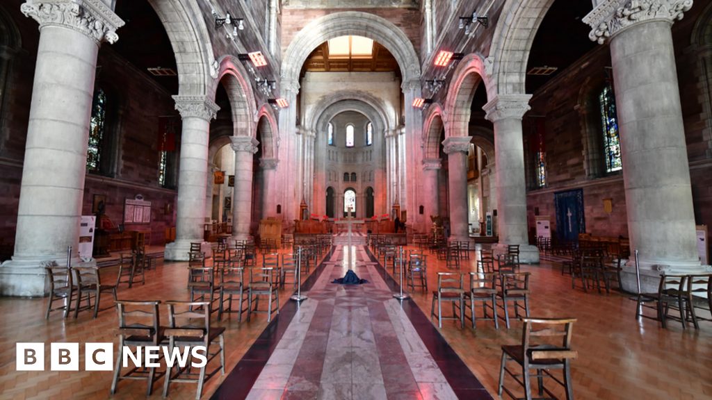 Coronavirus: Northern Ireland churches reopen for Easter services