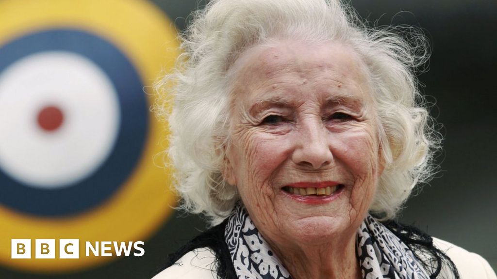 Sir David Amess: Tribute to be added to Dame Vera Lynn memorial - BBC News