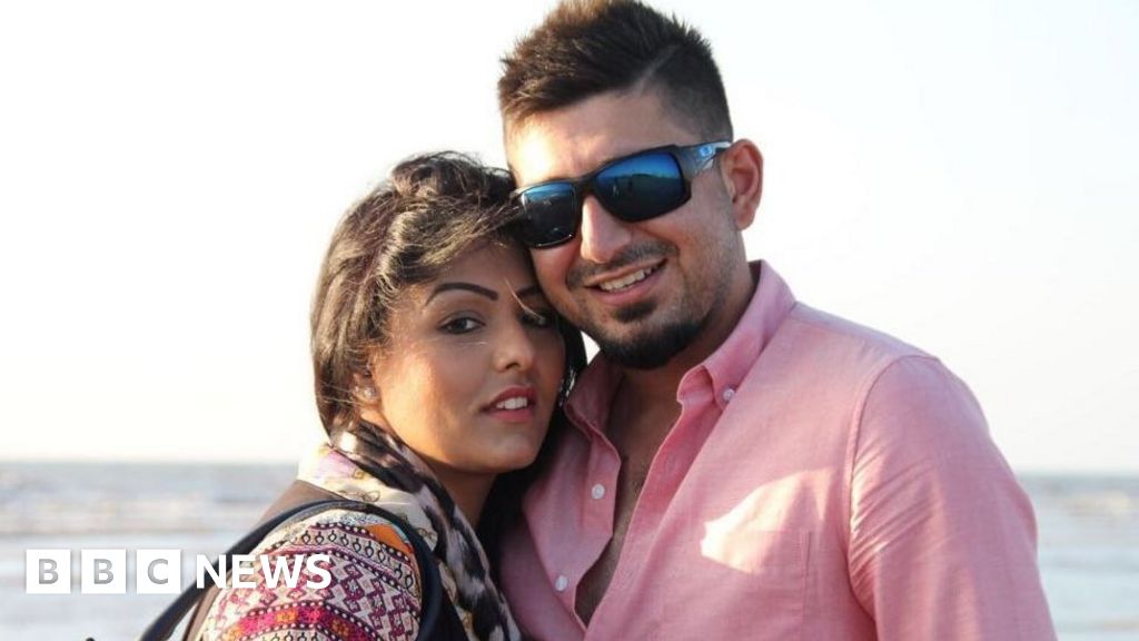 Samia Shahid: MP writes to Pakistan PM over 'honour killing' - BBC News