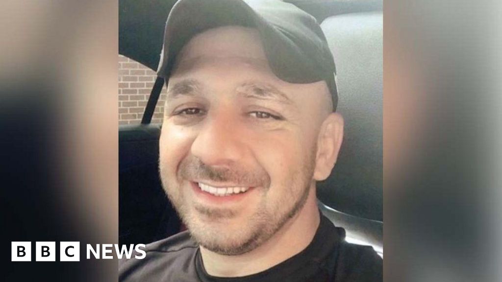 Hartlepool shooting: Murder charge after man shot in head - BBC News