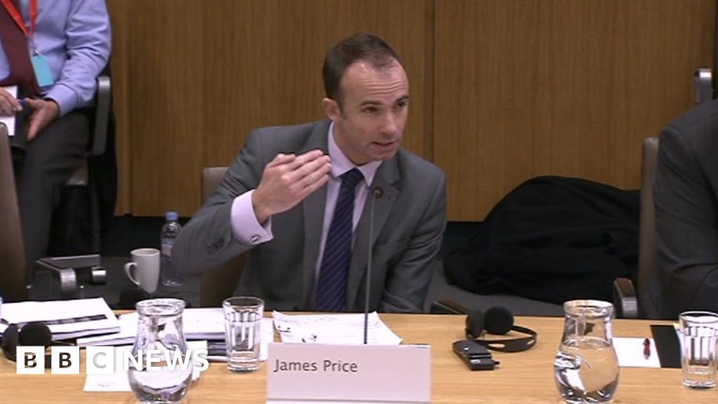 Land sale amid background of 'dire financial situation' - BBC News