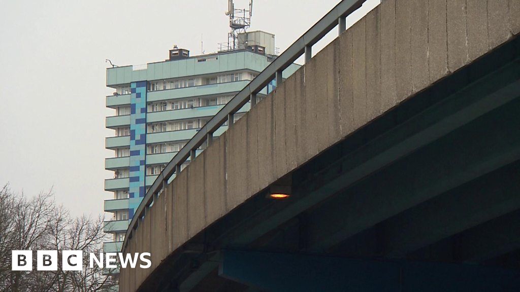 Coventry Ring Road inspires verse amid City of Culture bid - BBC News