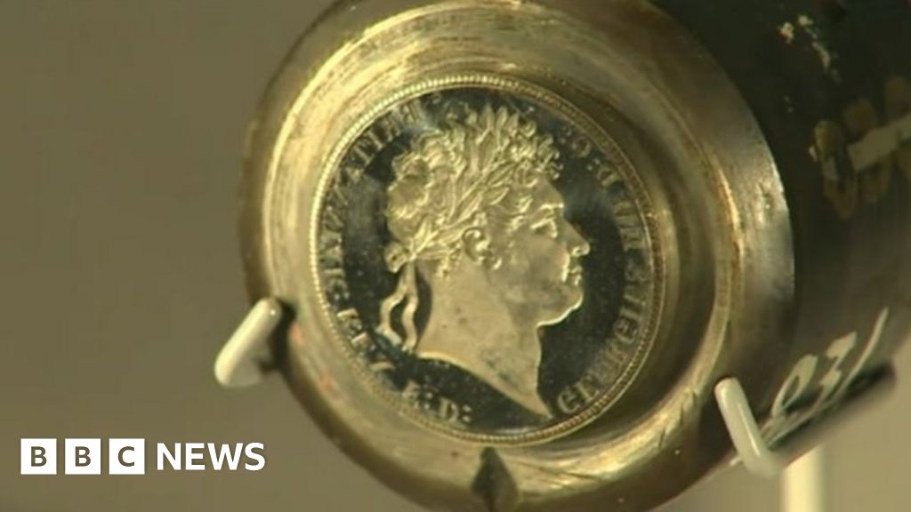 Royal Mint Experience: Making money and attracting visitors - BBC News