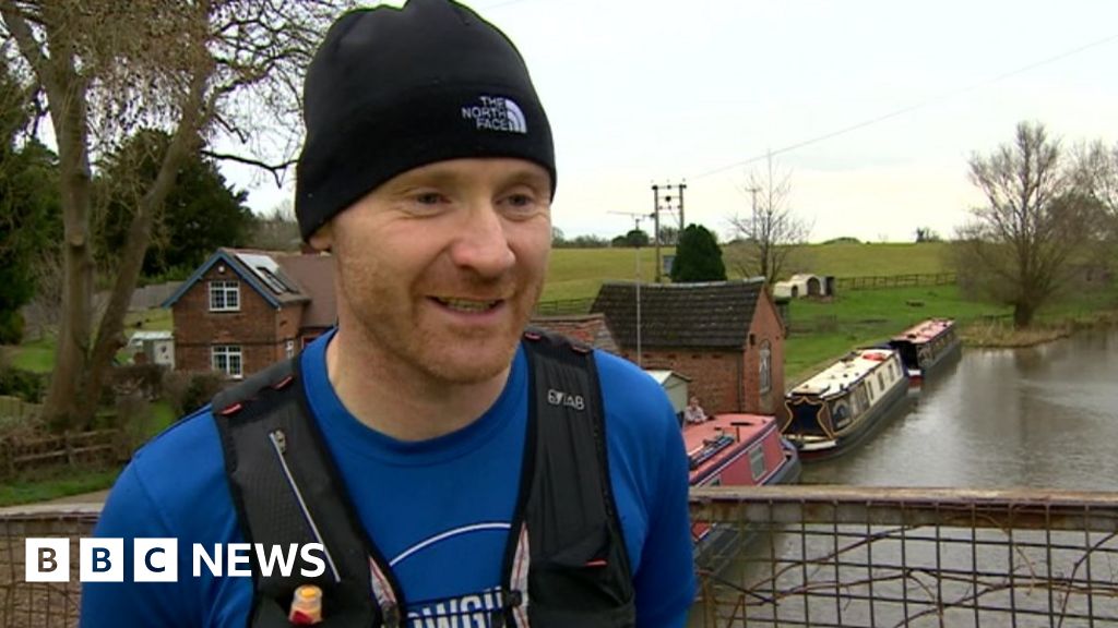Runner takes on Birmingham to London charity route - BBC News