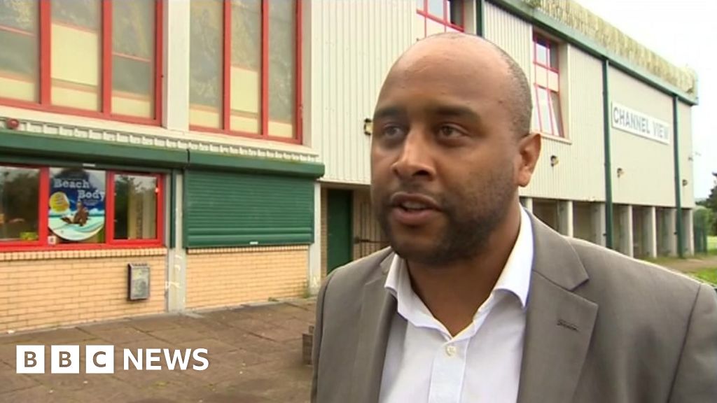 Campaign for elected Cardiff mayor will fail, campaigner says - BBC News