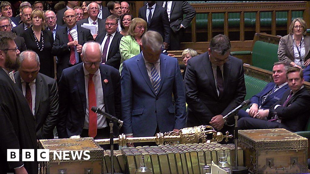 Operation Yellowhammer: Government loses Commons vote - BBC News