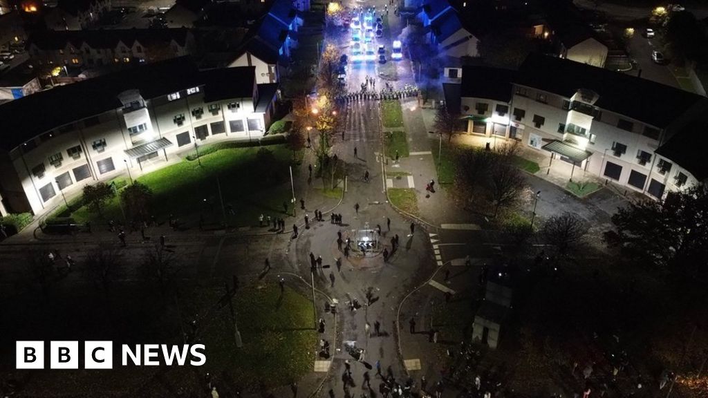 Bonfire Night disorder youths face petrol bomb charges - BBC News