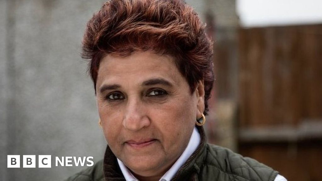 Kiranjit Ahluwalia: The woman who set her husband on fire - BBC News