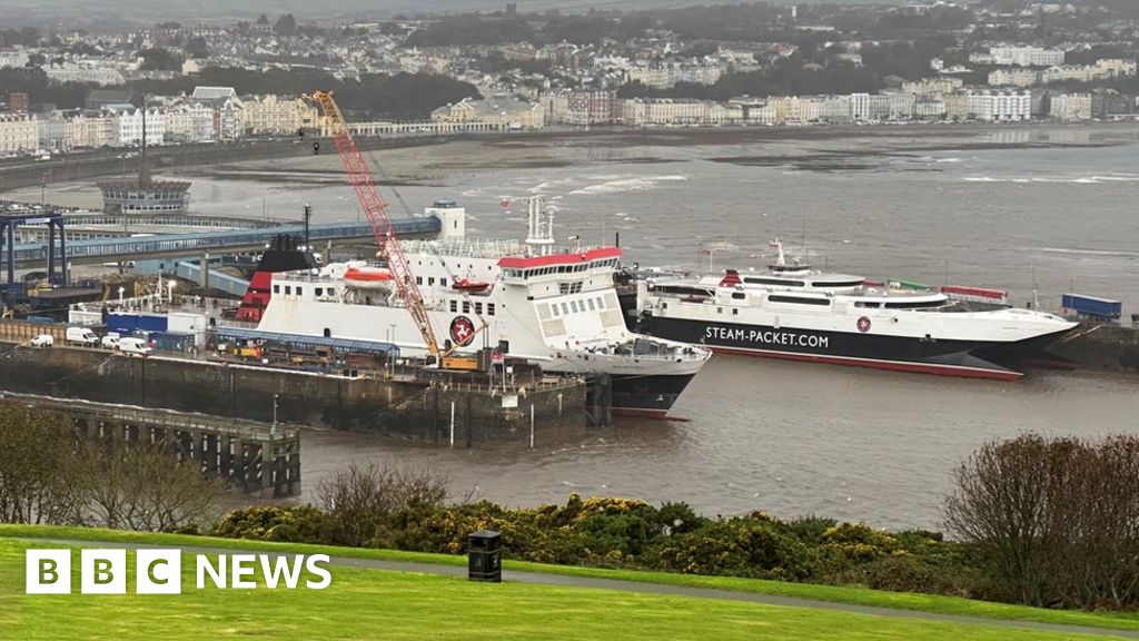 Gales lead to cancellation of Isle of Man daytime ferry sailings