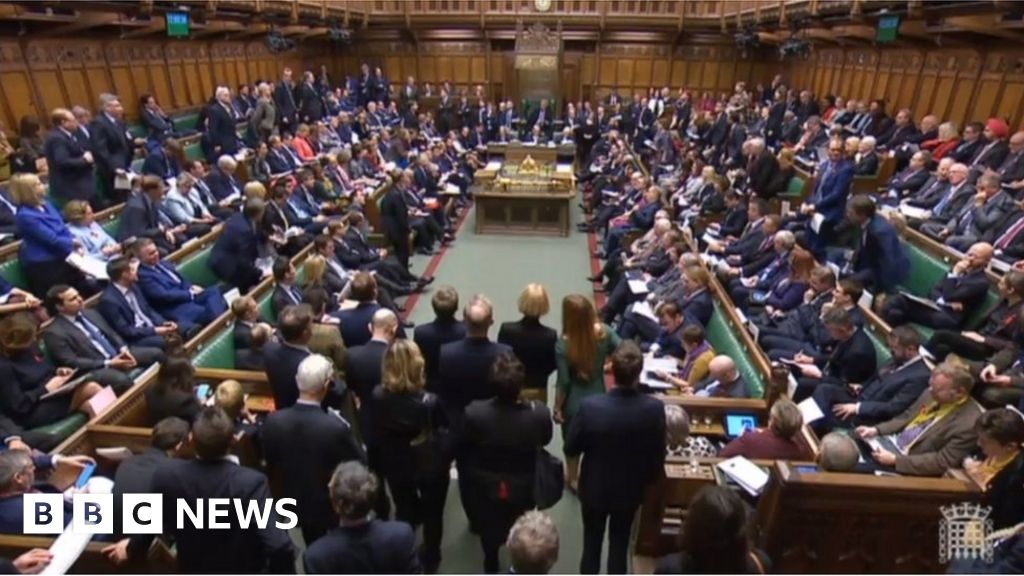 Brexit: Cross-party bid to stop 'no-deal' - BBC News