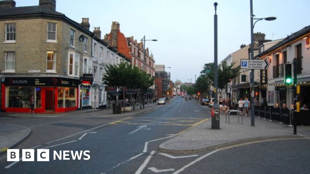 Man jailed for kebab shop biting attack in Norwich - BBC News