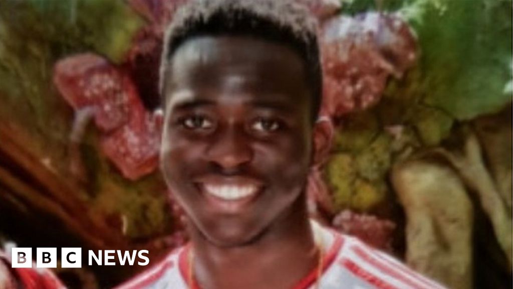 Missing Tapiwa Matuwi: Family living 'worst nightmare' - BBC News