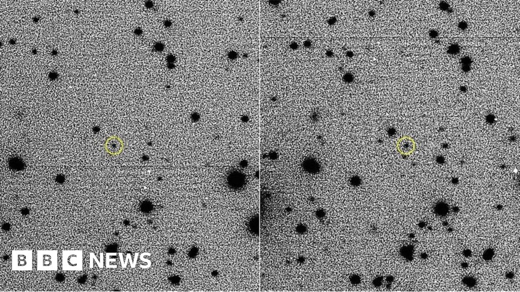 Jupiter asteroid spotted - BBC News