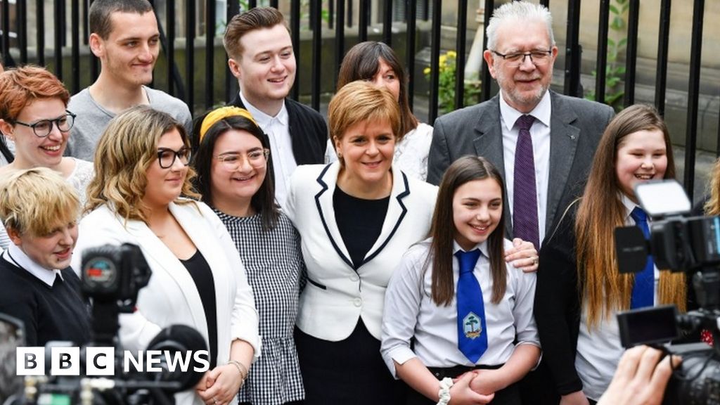 Future first minister? Nicola meets Nicole