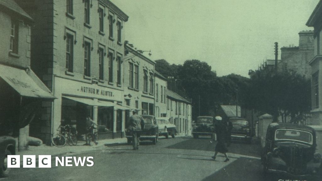 Shutting up shop after 200 years - BBC News
