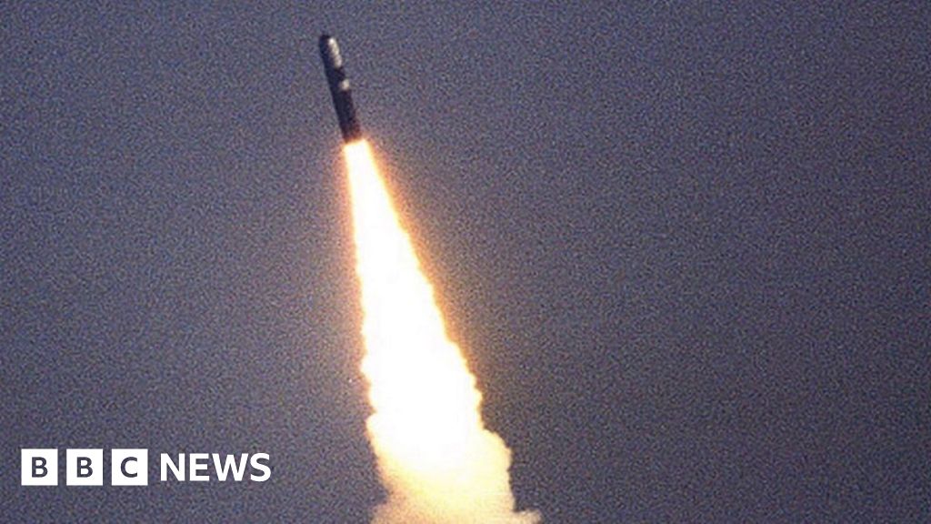 Q&A: Testing Britain's Trident missile system - BBC News
