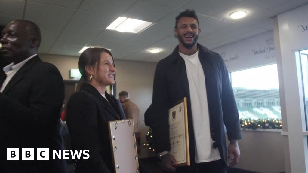 Freedom of Northampton for Chantelle Cameron and Courtney Lawes
