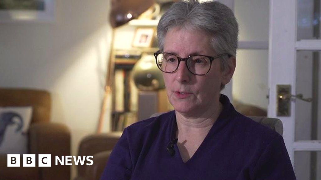 Ex Prison Chief Expresses Concern About Trans Women In Female Jails