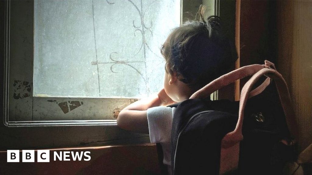 Homeless: 1,700 children in temporary housing in Wales