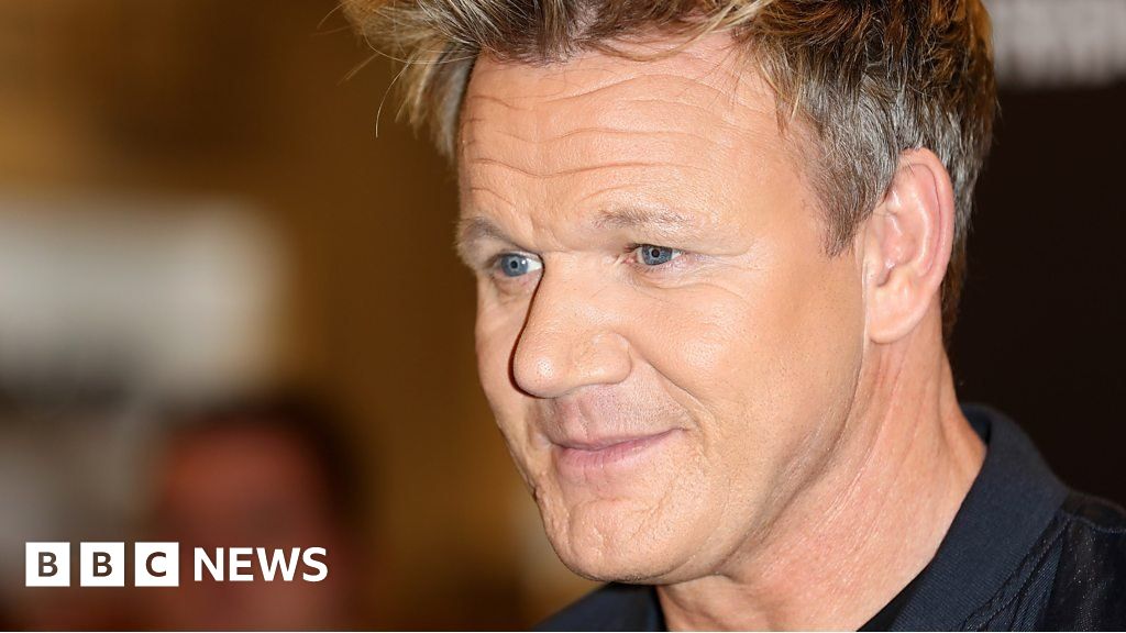 Gordon Ramsay: 'I've been in a cage and wrestled' - BBC News