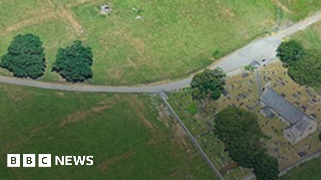 How 2018 heatwave helped historians - BBC News