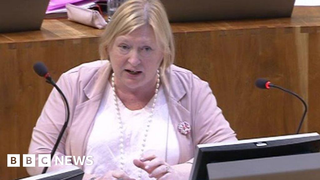 South Wales Metro to bring jobs and stop road 'chaos' - BBC News