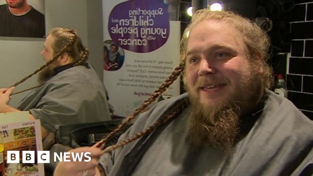 Graham Fear's first haircut in 21 years to raise charity cash - BBC News