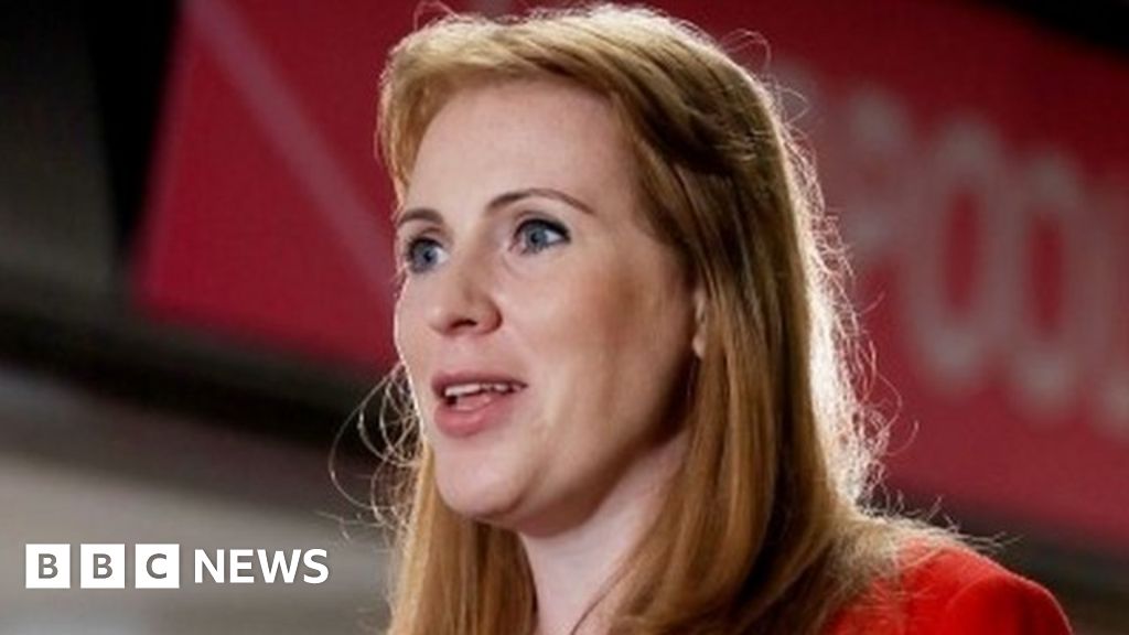 Grangela: Labour's Angela Rayner is grandmother at 37 - BBC News
