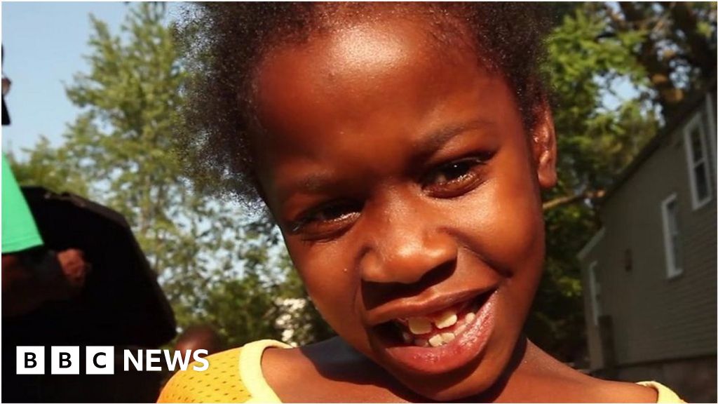 Chicago killings: 'Her intestines were gushing out' - BBC News Chicago killings: 'Her intestines were gushing out' - BBC News