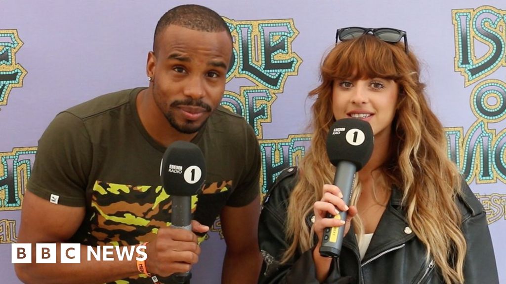 Foxes keeping tight-lipped about which artists feature on her new album ...