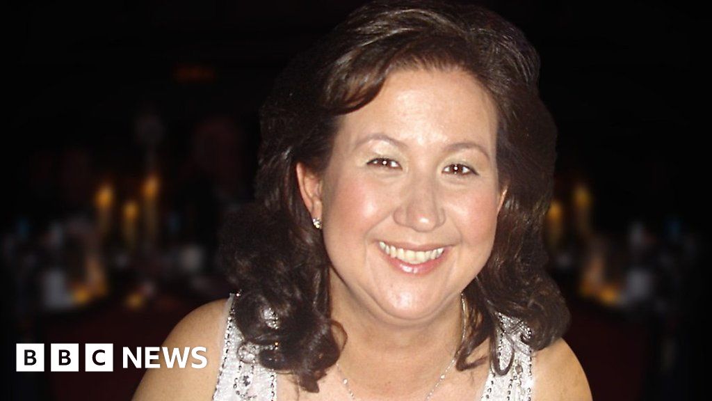 Coronavirus: Kimberley Finlayson, 52, dies on Bali break - BBC News