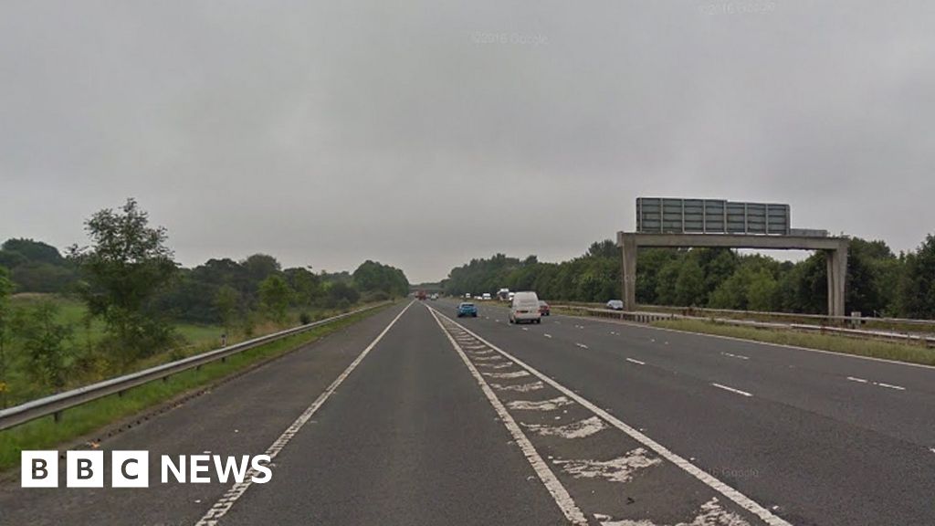 Girl, 11, dies in motorway crash on M61 - BBC News
