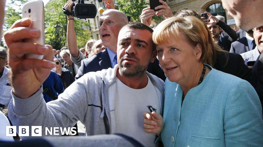 Migrant crisis will decide Merkel's future - BBC News