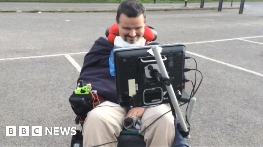 Eye movement operated wheelchair 'utterly brilliant' - BBC News