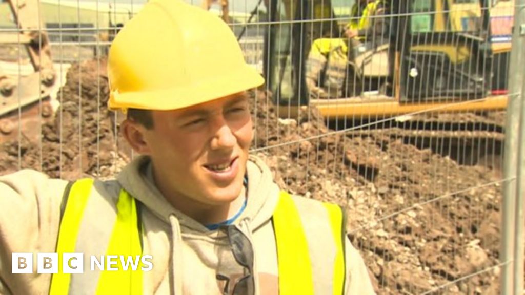 Apprentice builder says job gives him 'chance of a life' - BBC News