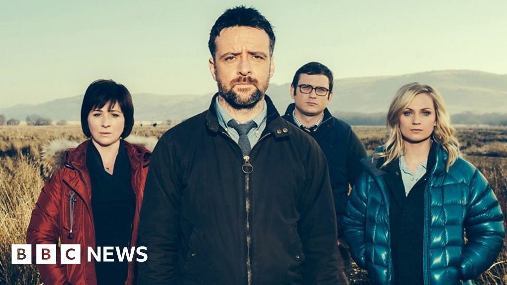 BBC Wales needs extra £30m for quality content, say AMs - BBC News