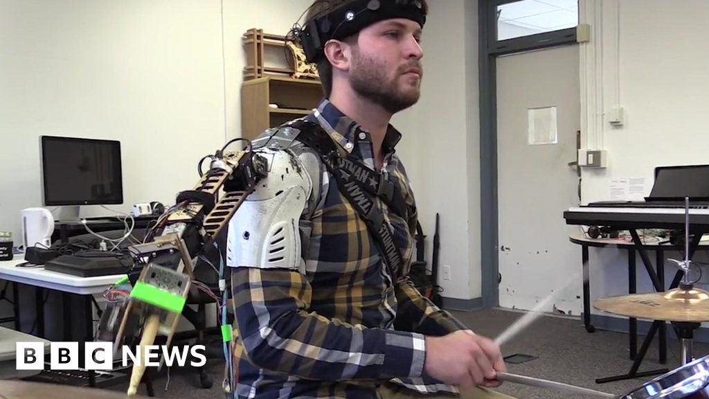 The 'smart' arm that plays the drums and other tech news - BBC News