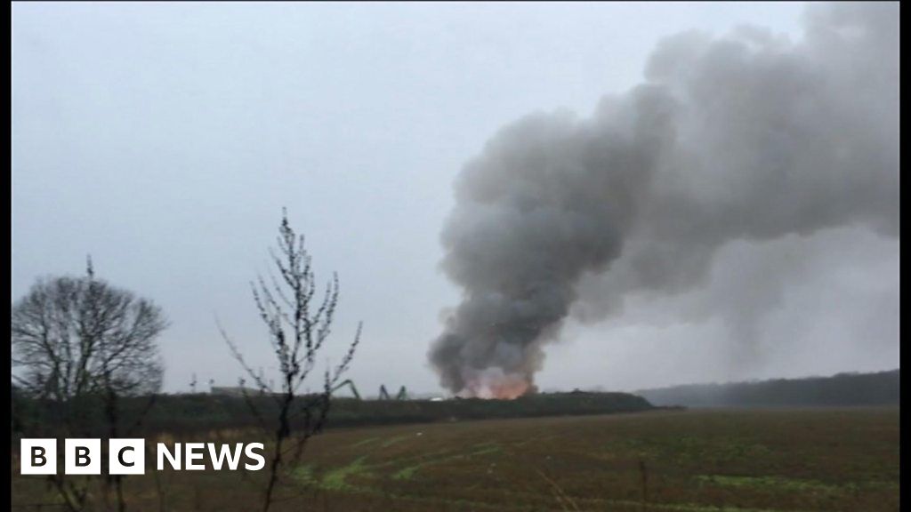 Blaze breaks out at recycling site in West Dereham - BBC News