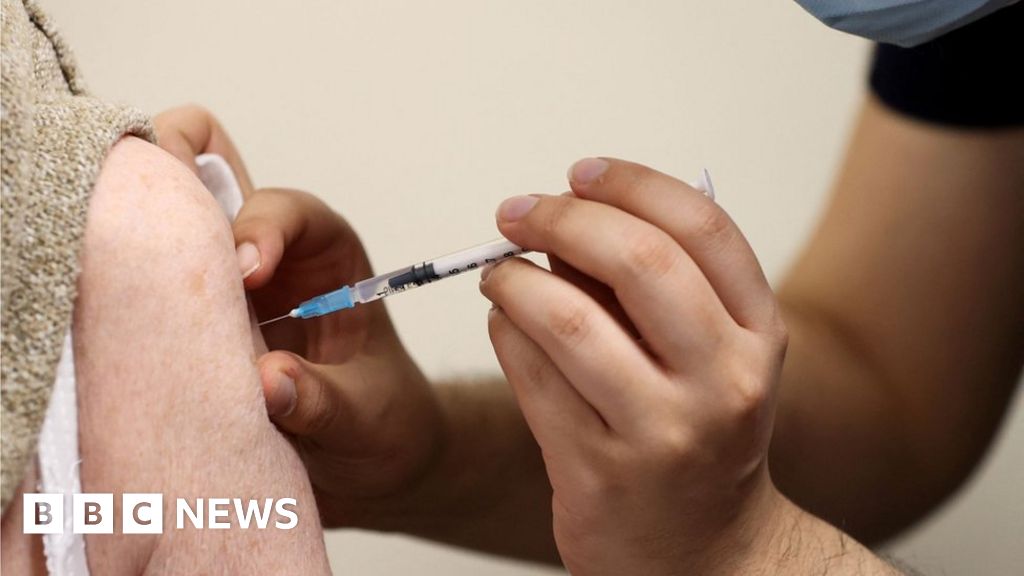 Hertfordshire: One in four under-35s not vaccinated